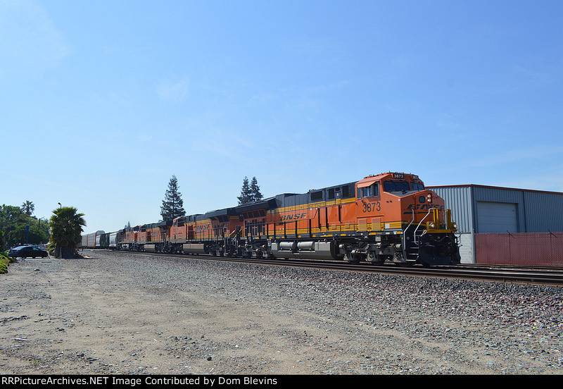 BNSF 3873